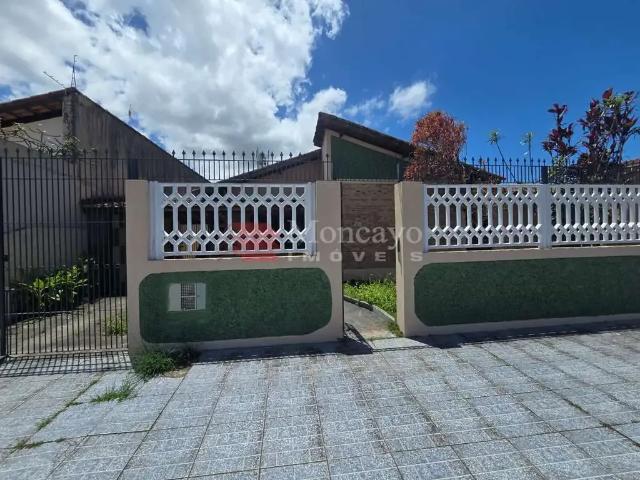 Casa / Sobrado para Venda em Caraguatatuba/SP Indaiá 3 Quartos