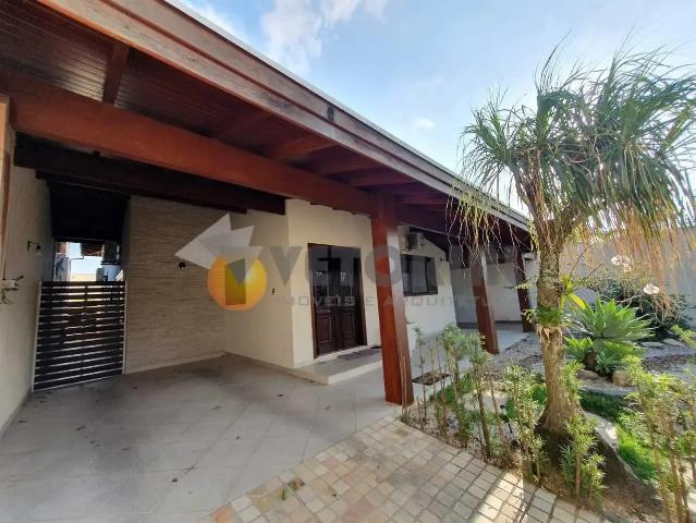 Casa / Sobrado para Venda em Caraguatatuba/SP Indaiá 3 Quartos