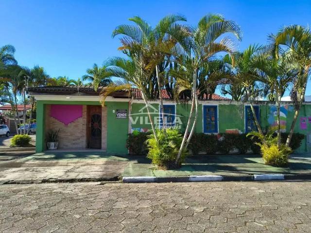 Casa / Sobrado para Venda em Caraguatatuba/SP Indaiá 3 Quartos