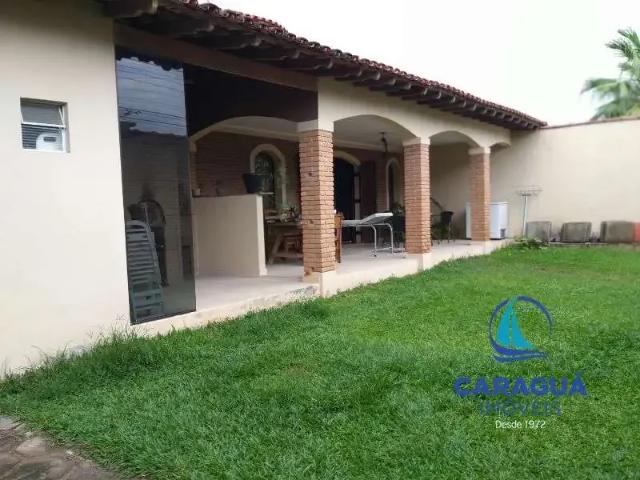 Casa / Sobrado para Venda em Caraguatatuba/SP Indaiá 3 Quartos
