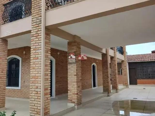 Casa / Sobrado para Venda em Caraguatatuba/SP Indaiá 4 Quartos