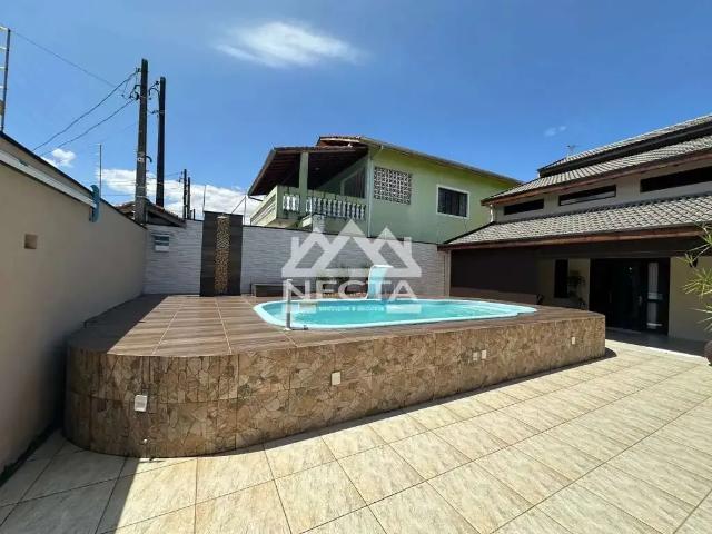 Casa / Sobrado para Venda em Caraguatatuba/SP Indaiá 4 Quartos