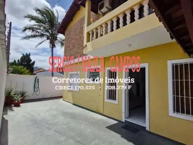 Casa / Sobrado para Venda em Caraguatatuba/SP Indaiá 4 Quartos