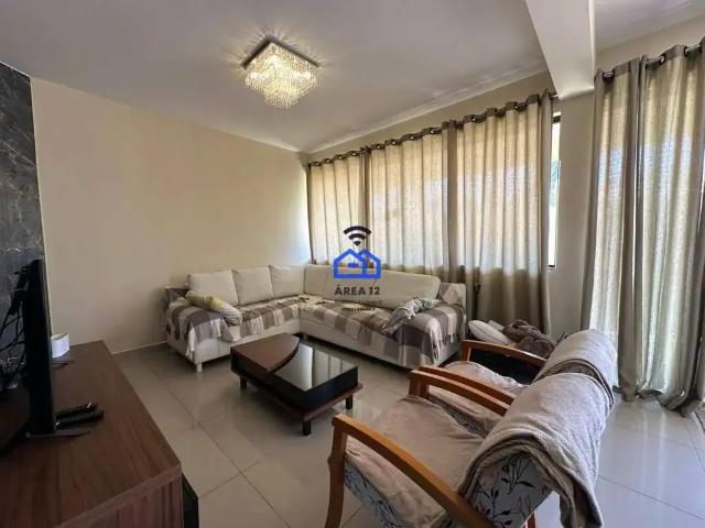Casa / Sobrado para Venda em Caraguatatuba/SP Indaiá 4 Quartos