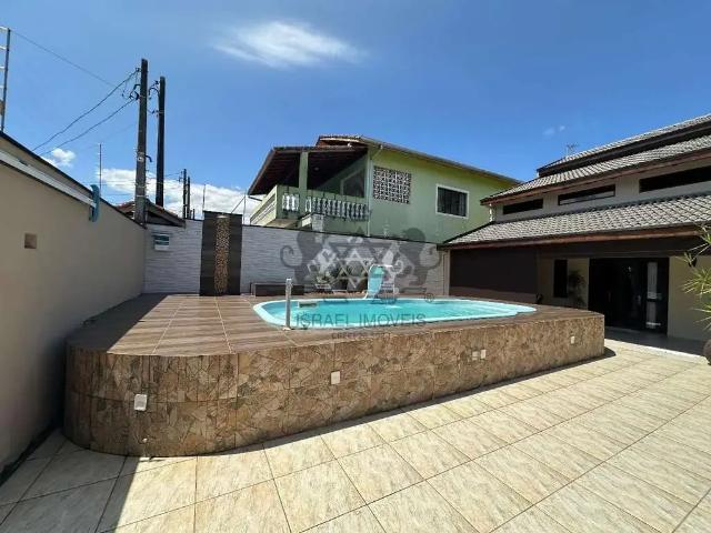 Casa / Sobrado para Venda em Caraguatatuba/SP Indaiá 4 Quartos