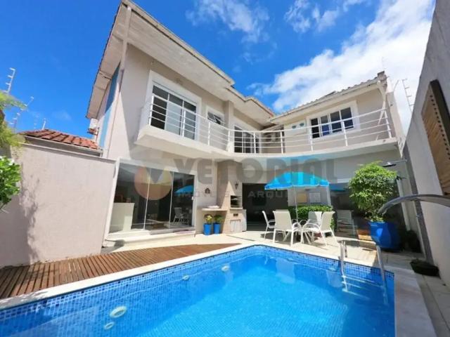 Casa / Sobrado para Venda em Caraguatatuba/SP Indaiá 5 Quartos