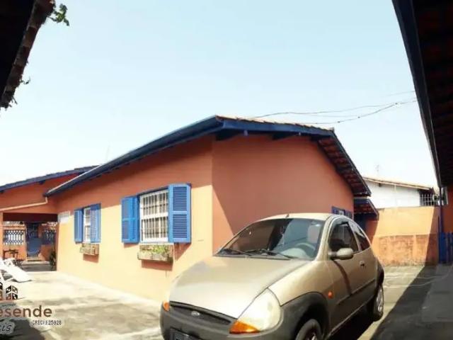 Casa / Sobrado para Venda em Caraguatatuba/SP Indaiá 5 Quartos