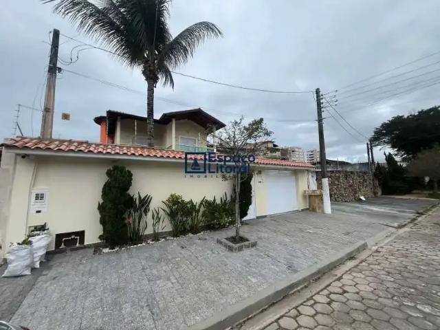 Casa / Sobrado para Venda em Caraguatatuba/SP Indaiá 5 Quartos