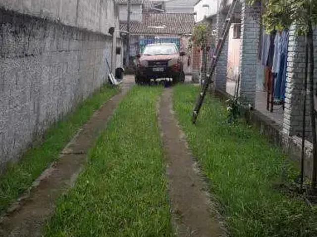 Casa / Sobrado para Venda em Caraguatatuba/SP Jaraguá 1 Quartos