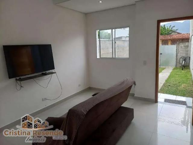 Casa / Sobrado para Venda em Caraguatatuba/SP Jaraguá 2 Quartos
