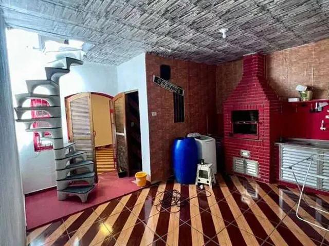Casa / Sobrado para Venda em Caraguatatuba/SP Jardim Arua 3 Quartos