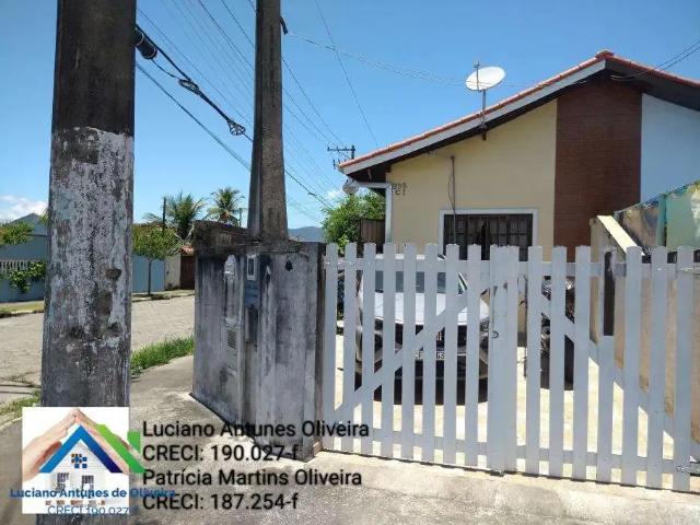 Casa / Sobrado para Venda em Caraguatatuba/SP Jardim Brasil 2 Quartos