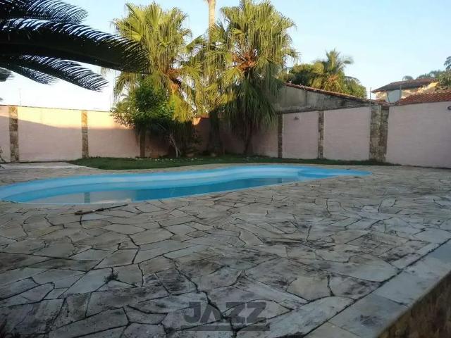 Casa / Sobrado para Venda em Caraguatatuba/SP Jardim Brasil 3 Quartos