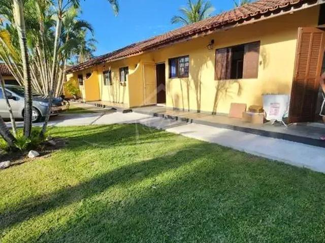Casa / Sobrado para Venda em Caraguatatuba/SP Jardim Britânia 2 Quartos