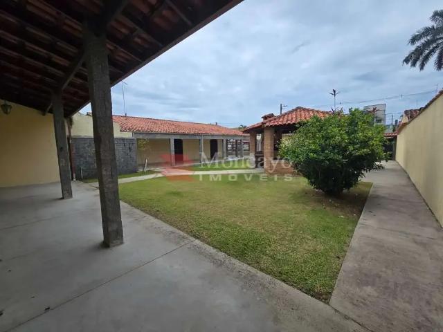 Casa / Sobrado para Venda em Caraguatatuba/SP Jardim Britânia 3 Quartos