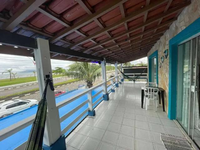 Casa / Sobrado para Venda em Caraguatatuba/SP Jardim Britânia 5 Quartos