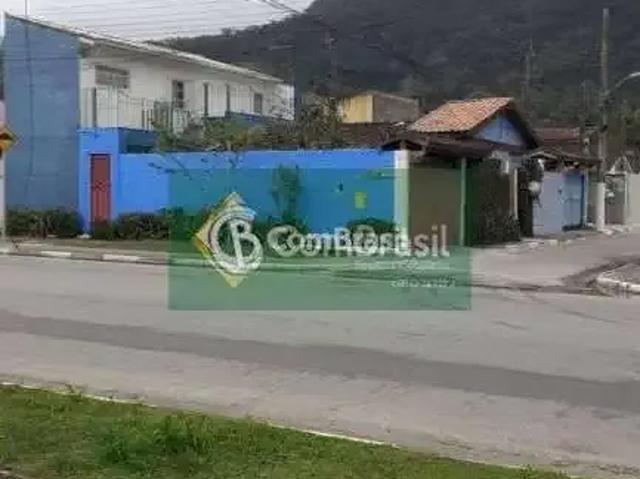 Casa / Sobrado para Venda em Caraguatatuba/SP Jardim Casa Branca 4 Quartos