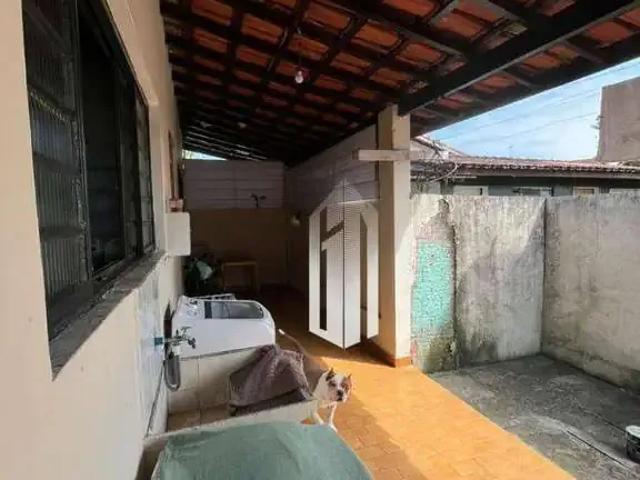 Casa / Sobrado para Venda em Caraguatatuba/SP Jardim das Gaivotas 2 Quartos