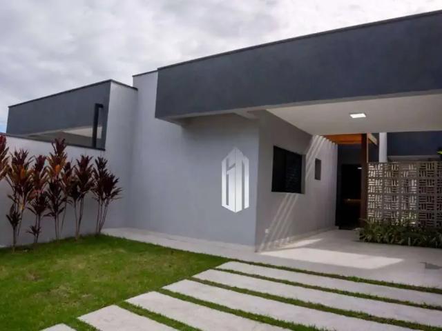 Casa / Sobrado para Venda em Caraguatatuba/SP Jardim das Gaivotas 3 Quartos