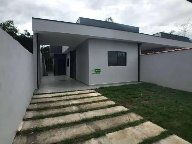 Casa / Sobrado para Venda em Caraguatatuba/SP Jardim das Gaivotas 3 Quartos