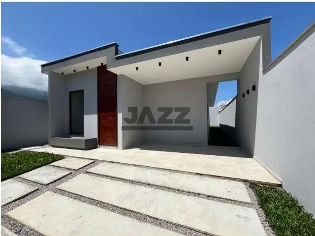 Casa / Sobrado para Venda em Caraguatatuba/SP Jardim do Sol 3 Quartos