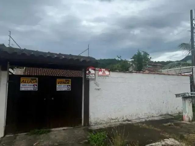Casa / Sobrado para Venda em Caraguatatuba/SP Jardim do Sol 3 Quartos