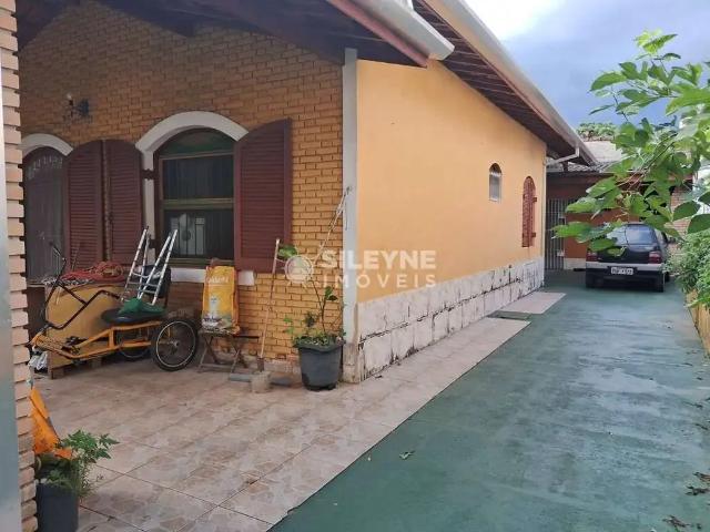 Casa / Sobrado para Venda em Caraguatatuba/SP Jardim Porto Novo 3 Quartos