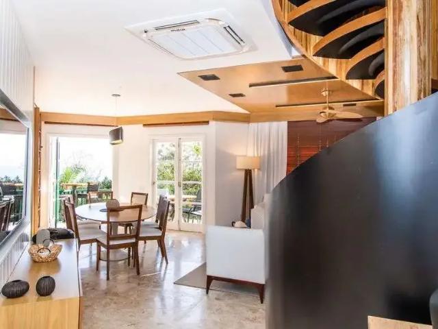 Casa / Sobrado para Venda em Caraguatatuba/SP Jardim Primavera 4 Quartos