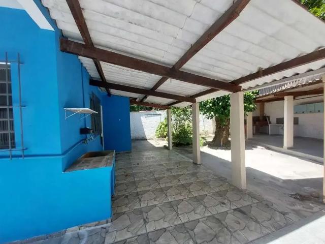 Casa / Sobrado para Venda em Caraguatatuba/SP Jardim Primavera 3 Quartos