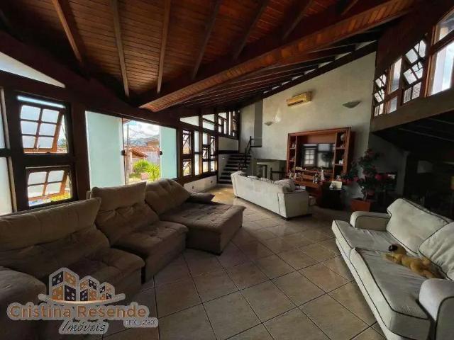 Casa / Sobrado para Venda em Caraguatatuba/SP Jardim Primavera 3 Quartos
