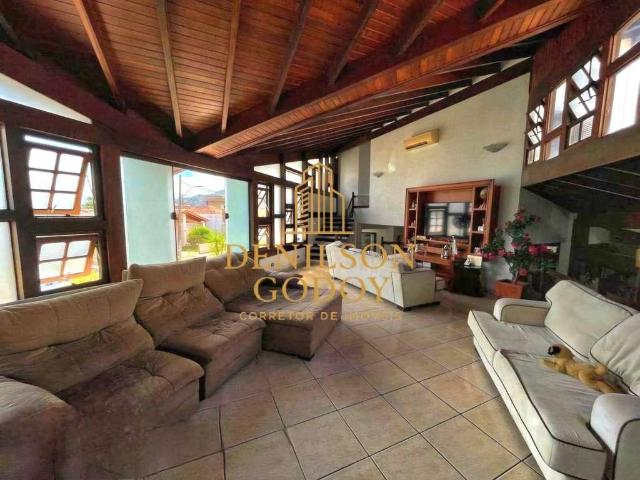 Casa / Sobrado para Venda em Caraguatatuba/SP Jardim Primavera 3 Quartos