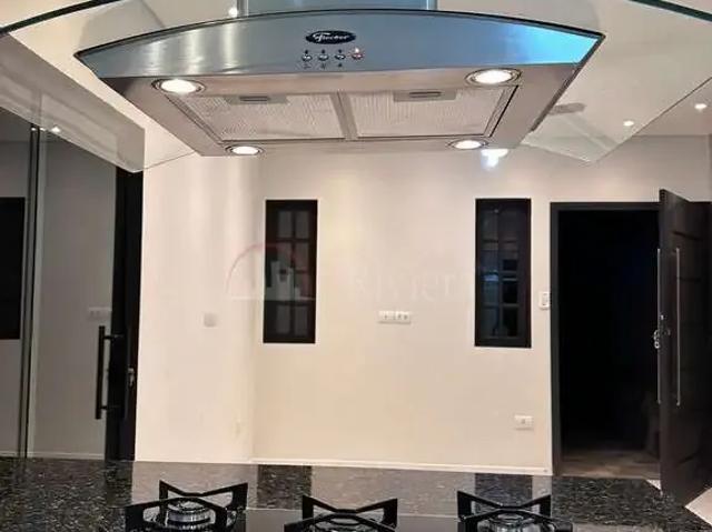 Casa / Sobrado para Venda em Caraguatatuba/SP Jardim Tarumãs 3 Quartos
