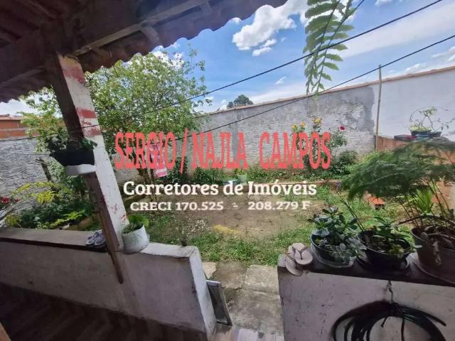 Casa / Sobrado para Venda em Caraguatatuba/SP Jardim Tarumãs 3 Quartos