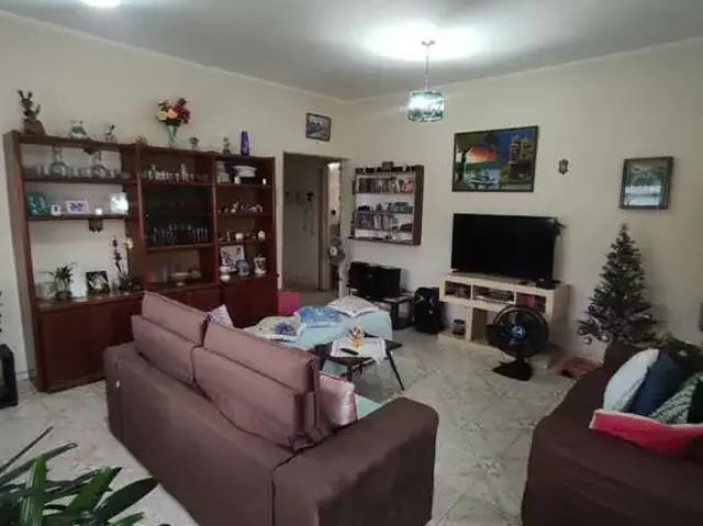 Casa / Sobrado para Venda em Caraguatatuba/SP Jardim Tarumãs 4 Quartos