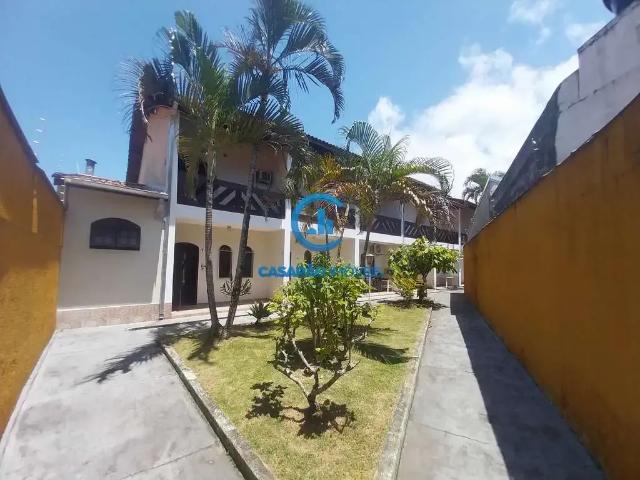 Casa / Sobrado para Venda em Caraguatatuba/SP Loteamento Balneário Camburi 3 Quartos
