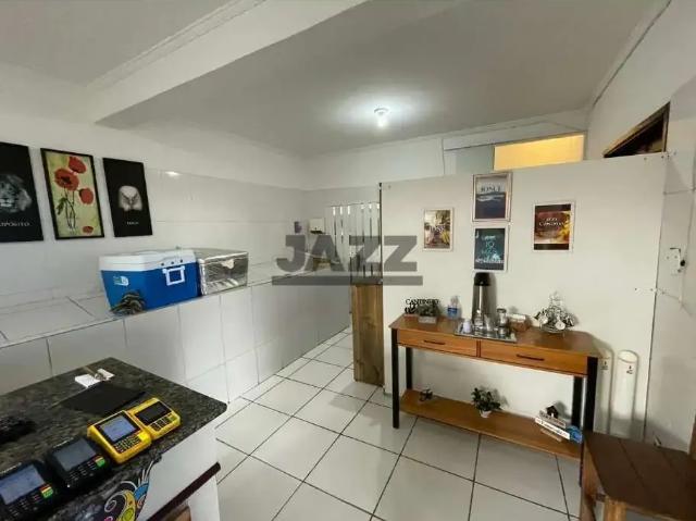 Casa / Sobrado para Venda em Caraguatatuba/SP Loteamento Jardim das Palmeiras 4 Quartos
