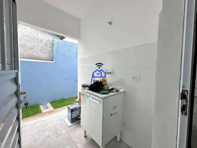 Casa / Sobrado para Venda em Caraguatatuba/SP Loteamento Jardim das Palmeiras 2 Quartos