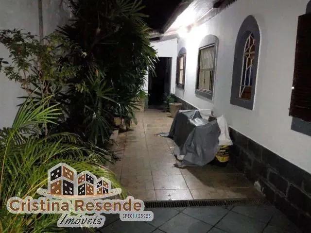 Casa / Sobrado para Venda em Caraguatatuba/SP Morro do Algodão 6 Quartos