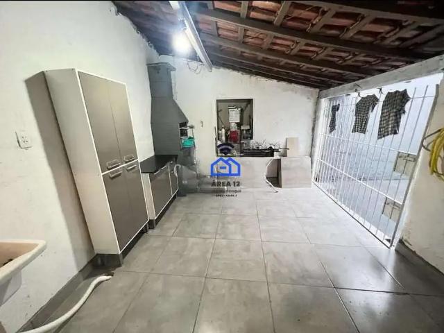 Casa / Sobrado para Venda em Caraguatatuba/SP Morro do Algodão 2 Quartos