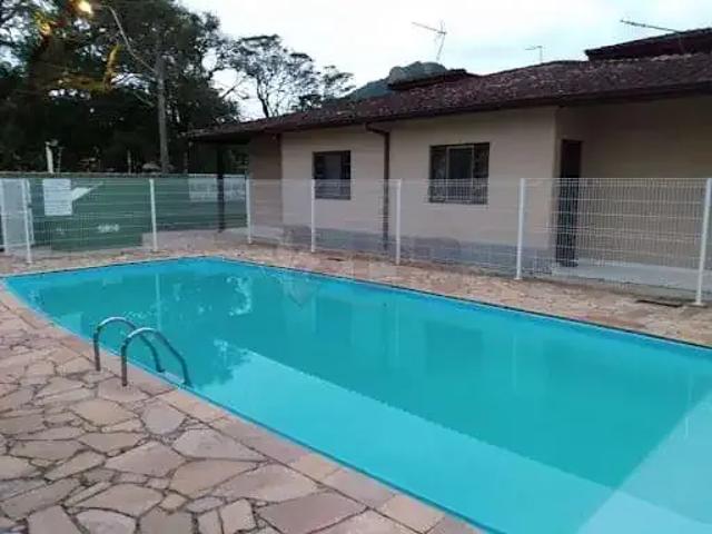 Casa / Sobrado para Venda em Caraguatatuba/SP Martim de Sá 2 Quartos