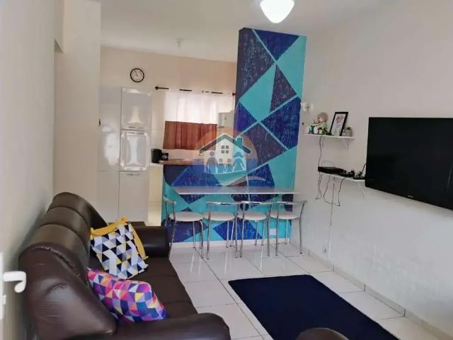 Casa / Sobrado para Venda em Caraguatatuba/SP Martim de Sá 2 Quartos