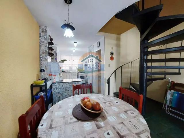 Casa / Sobrado para Venda em Caraguatatuba/SP Martim de Sá 2 Quartos