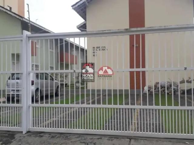 Casa / Sobrado para Venda em Caraguatatuba/SP Martim de Sá 2 Quartos