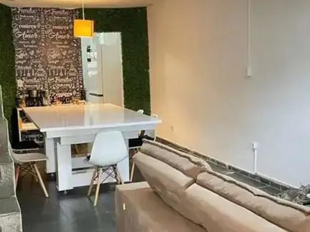 Casa / Sobrado para Venda em Caraguatatuba/SP Martim de Sá 2 Quartos