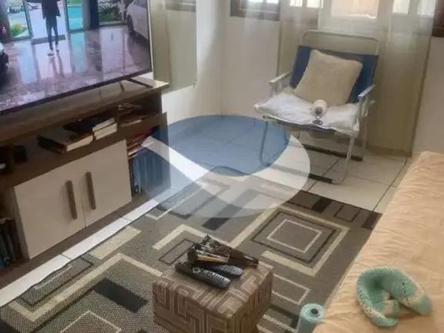 Casa / Sobrado para Venda em Caraguatatuba/SP Martim de Sá 2 Quartos