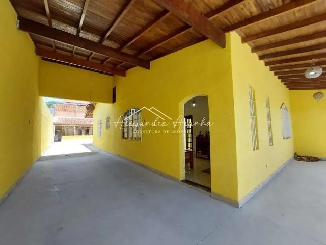 Casa / Sobrado para Venda em Caraguatatuba/SP Martim de Sá 3 Quartos