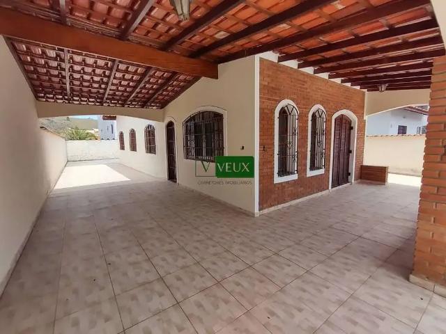 Casa / Sobrado para Venda em Caraguatatuba/SP Martim de Sá 3 Quartos