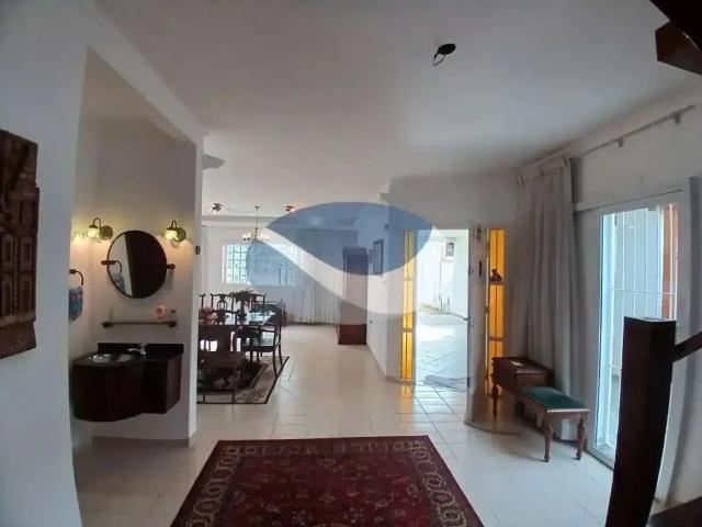 Casa / Sobrado para Venda em Caraguatatuba/SP Martim de Sá 3 Quartos