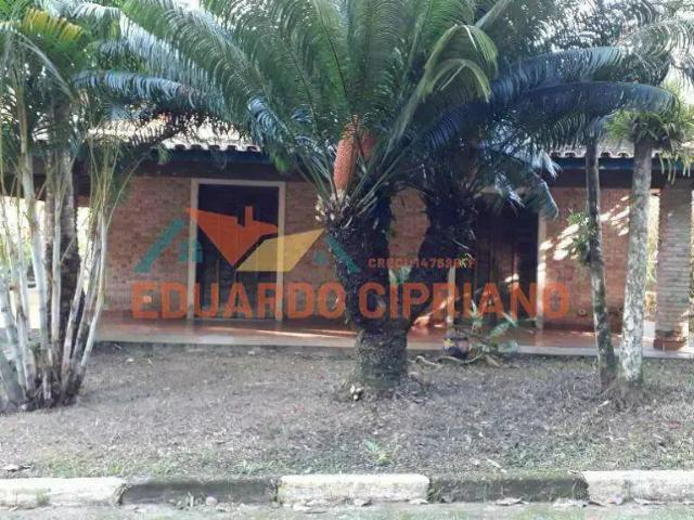 Casa / Sobrado para Venda em Caraguatatuba/SP Martim de Sá 3 Quartos