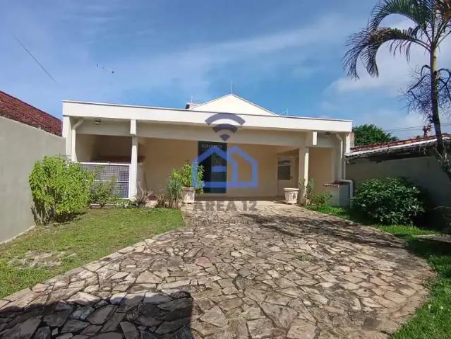 Casa / Sobrado para Venda em Caraguatatuba/SP Martim de Sá 3 Quartos